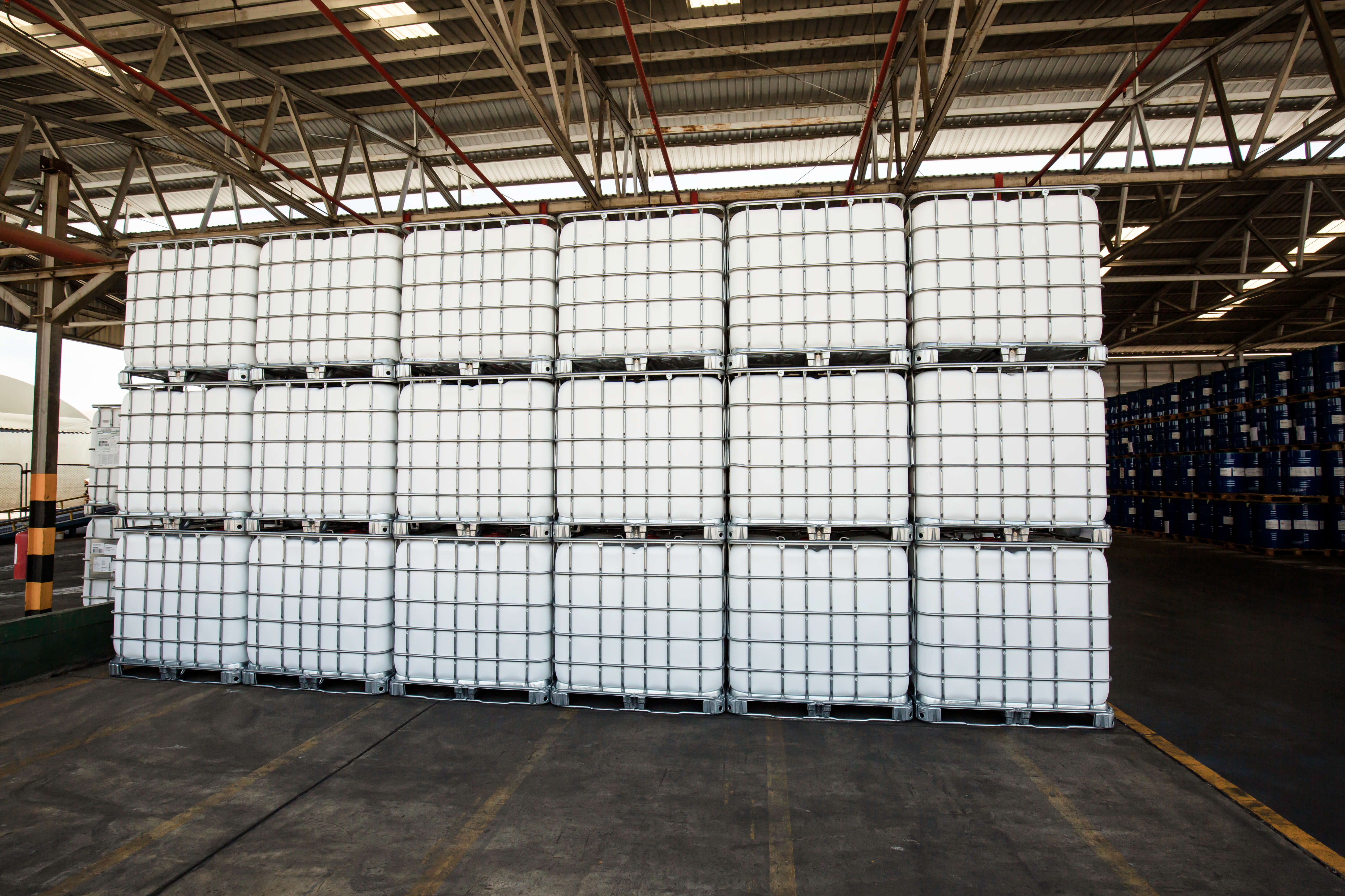 Necesitas saber esto sobre los Contenedores de 1000 Litros IBC ...